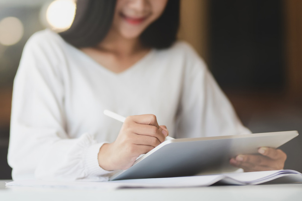 Ways To Create The Best Alumni Onboarding Experience To Your Program