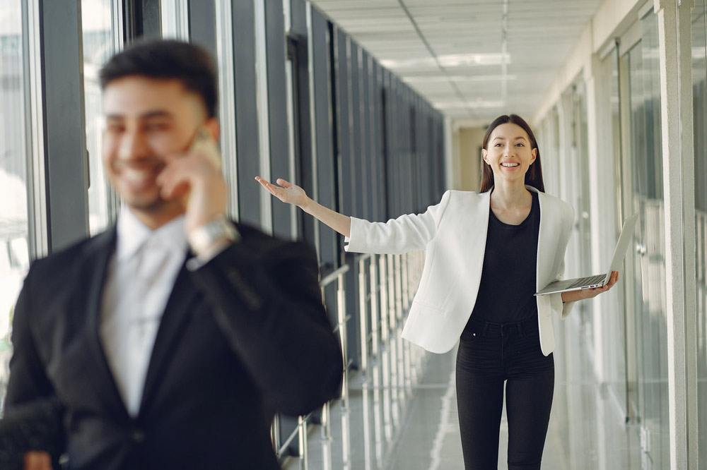 Uncovering The Many Faces Of The Corporate Alumni Network